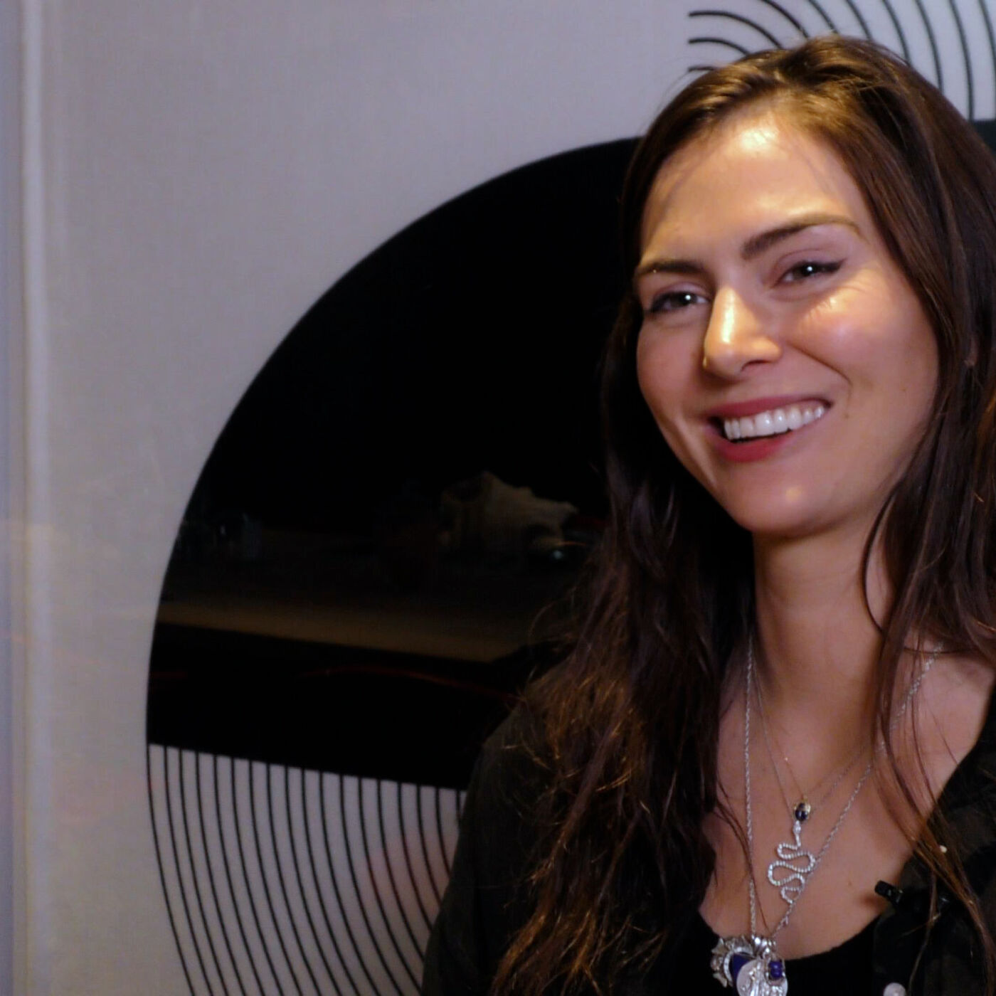 Vera Sola (2024) – FaceCulture: Giving You The People Behind The Music ...